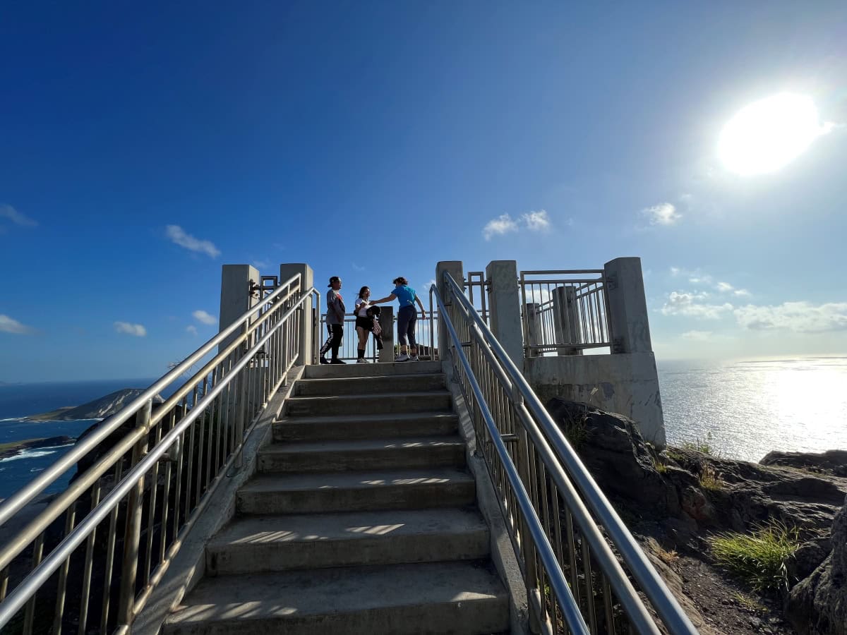 Hiking Makapu'u Point Lighthouse Trail in Oahu with epic views ...
